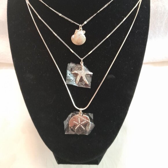 Tommy Bahama | Jewelry | Nwt Tommy Bahama Shellman Triple Strand ...